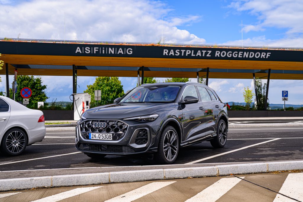 First Drive - 2025 Audi Q5 Quattro | AutoApp