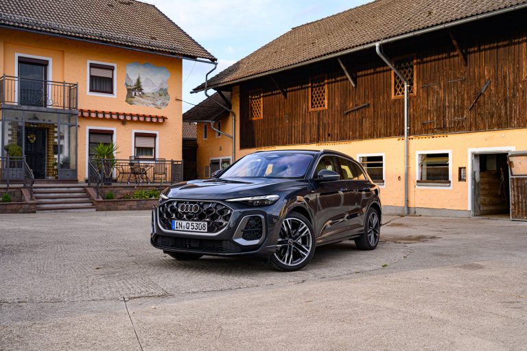 First Drive - 2025 Audi Q5 Quattro | AutoApp