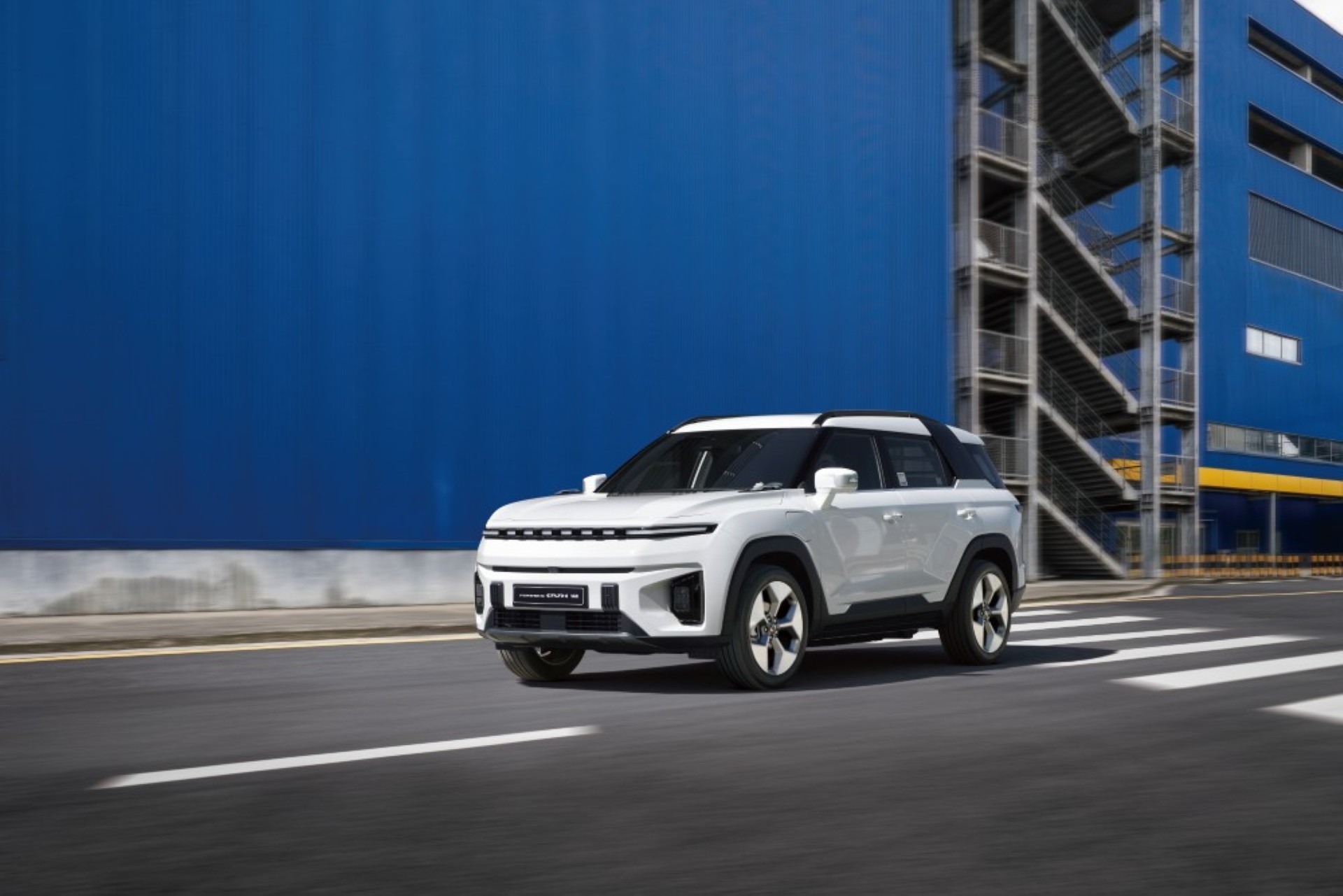 KGM Unveils All-New Torres EVX | AutoApp